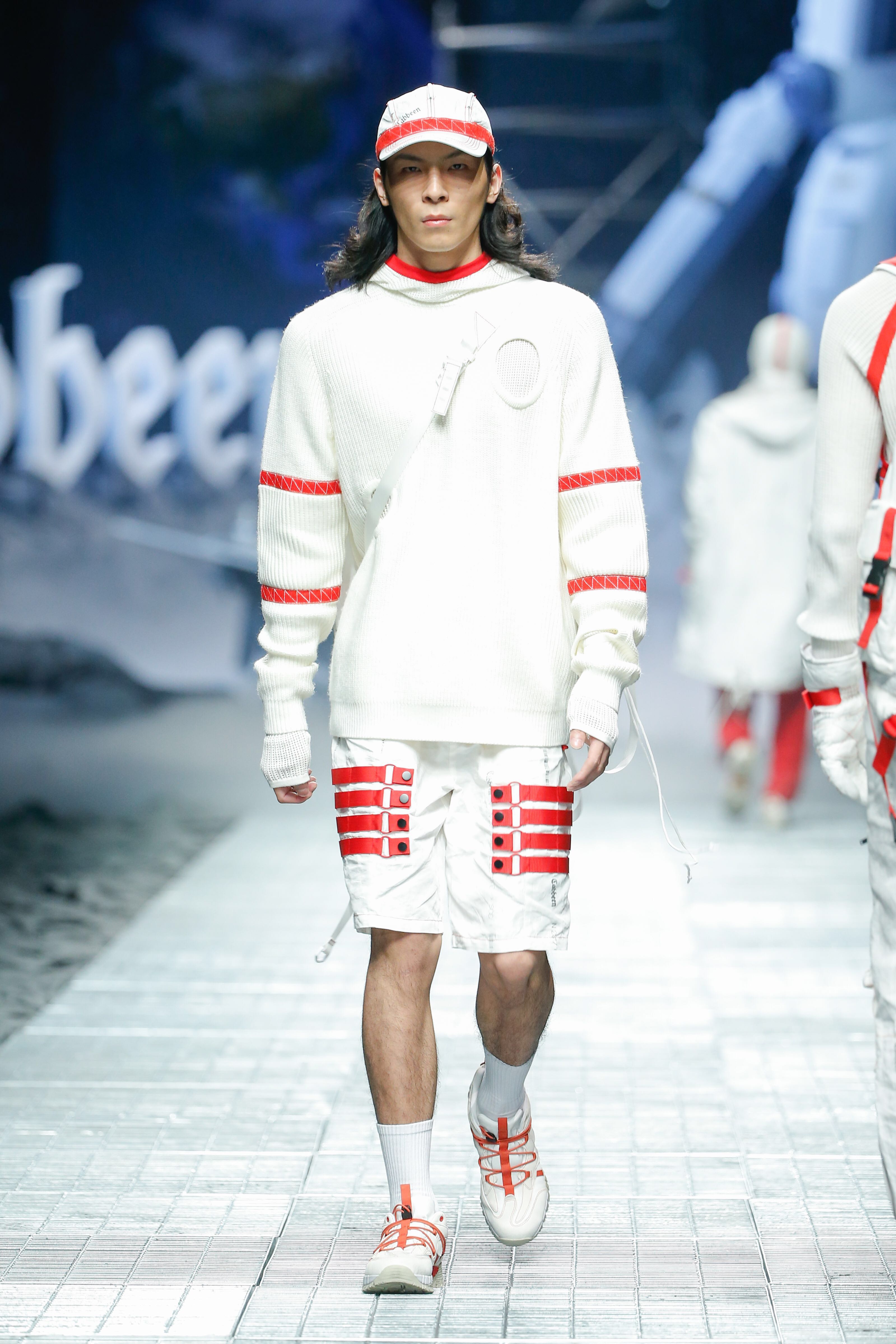 Cabbeen 卡宾 x 中国航天文化跨界联名时装发布 – NOWRE现客