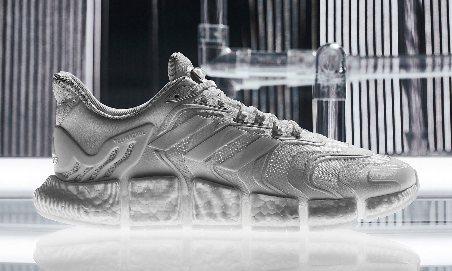 分割式 BOOST 技术，全新 adidas CLIMACOOL VENTO 助跑者脚下生风 – NOWRE现客