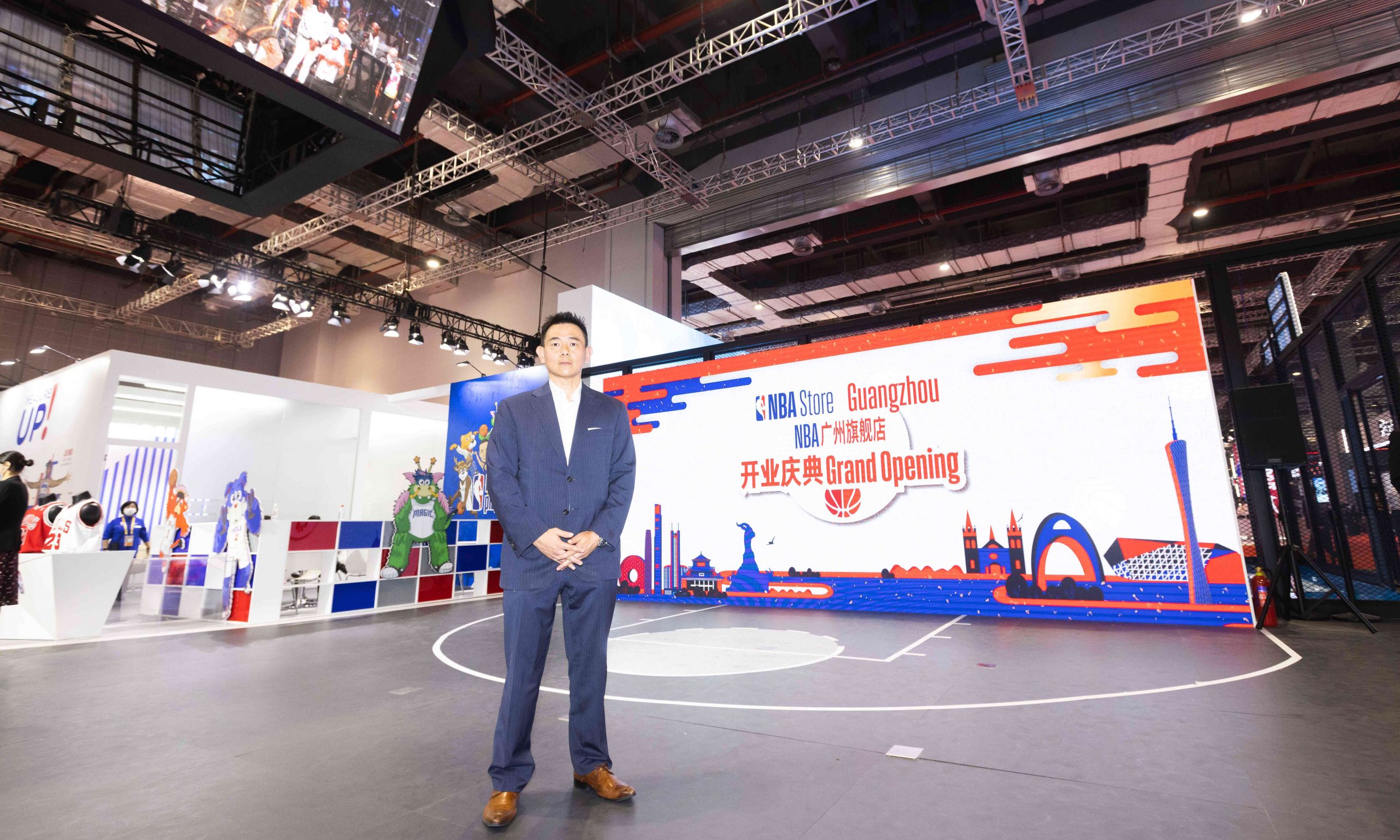 NBA 全球最大旗舰店在广州隆重开业 – NOWRE现客