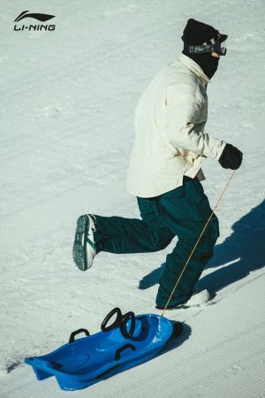 李宁品牌首次推出单板滑雪系列 LI-NING SNOWBOARDING – NOWRE现客