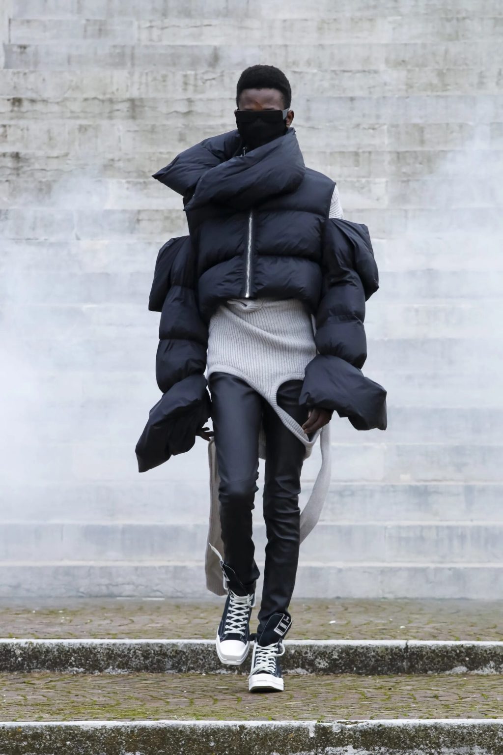 看完 Rick Owens 的家，可能才会更懂他的设计 – NOWRE现客