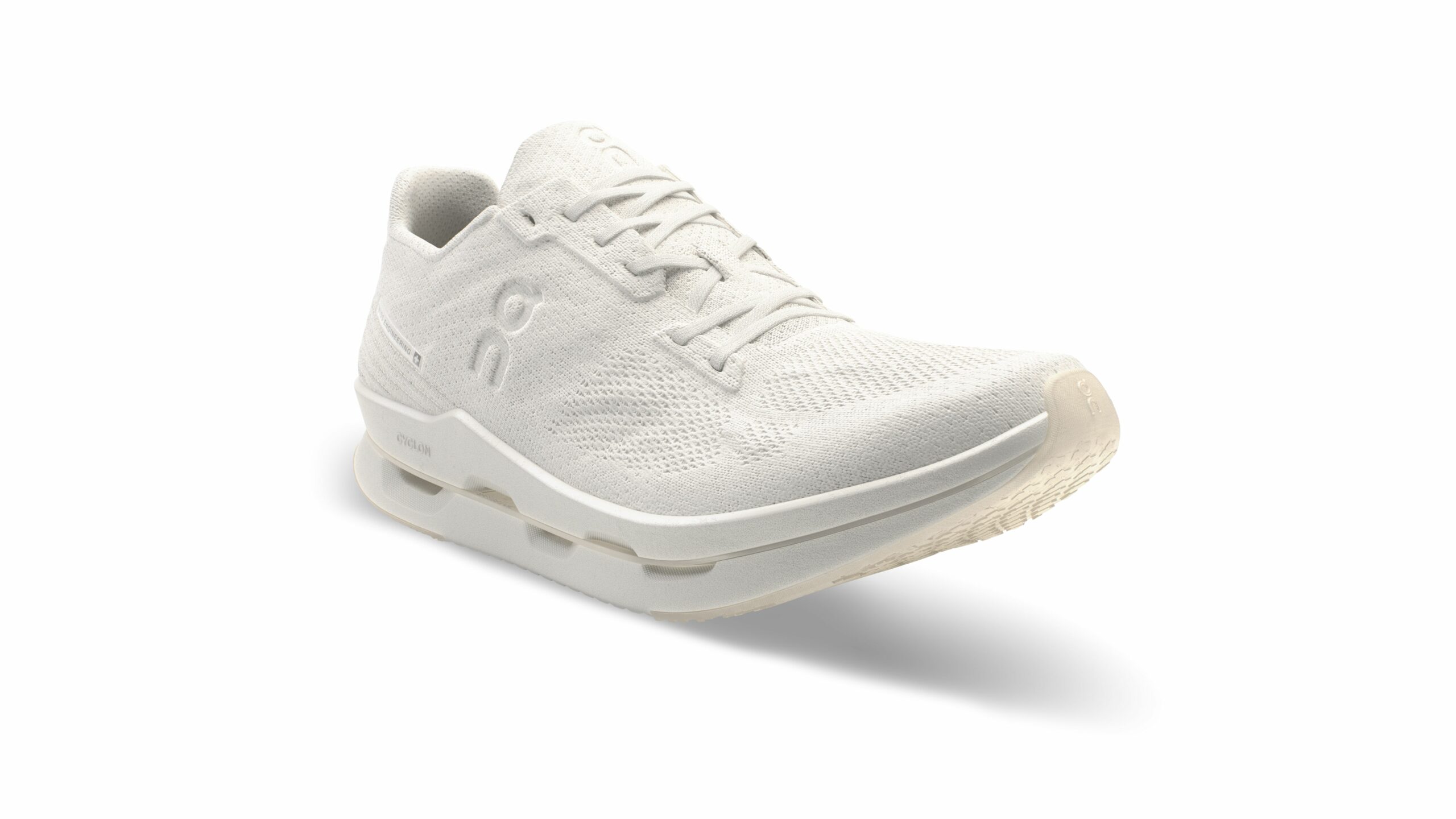 On 昂跑 Cyclon 订阅服务及其第一款可回收跑鞋 Cloudneo 正式上市 – NOWRE现客