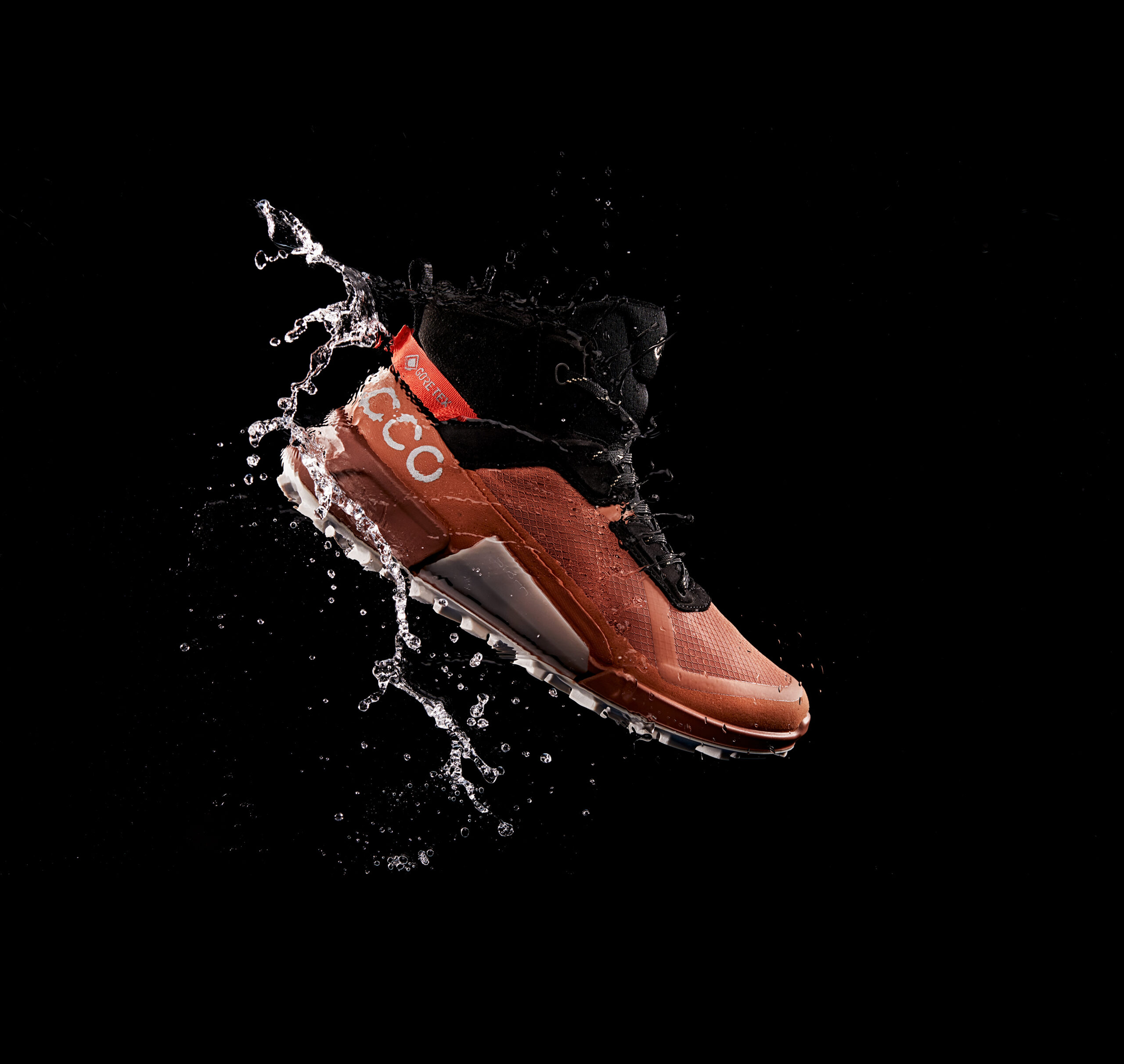 觅山野奇遇，ECCO BIOM 2.1 X MOUNTAIN 健步 2.1 山地系列释出 – NOWRE现客