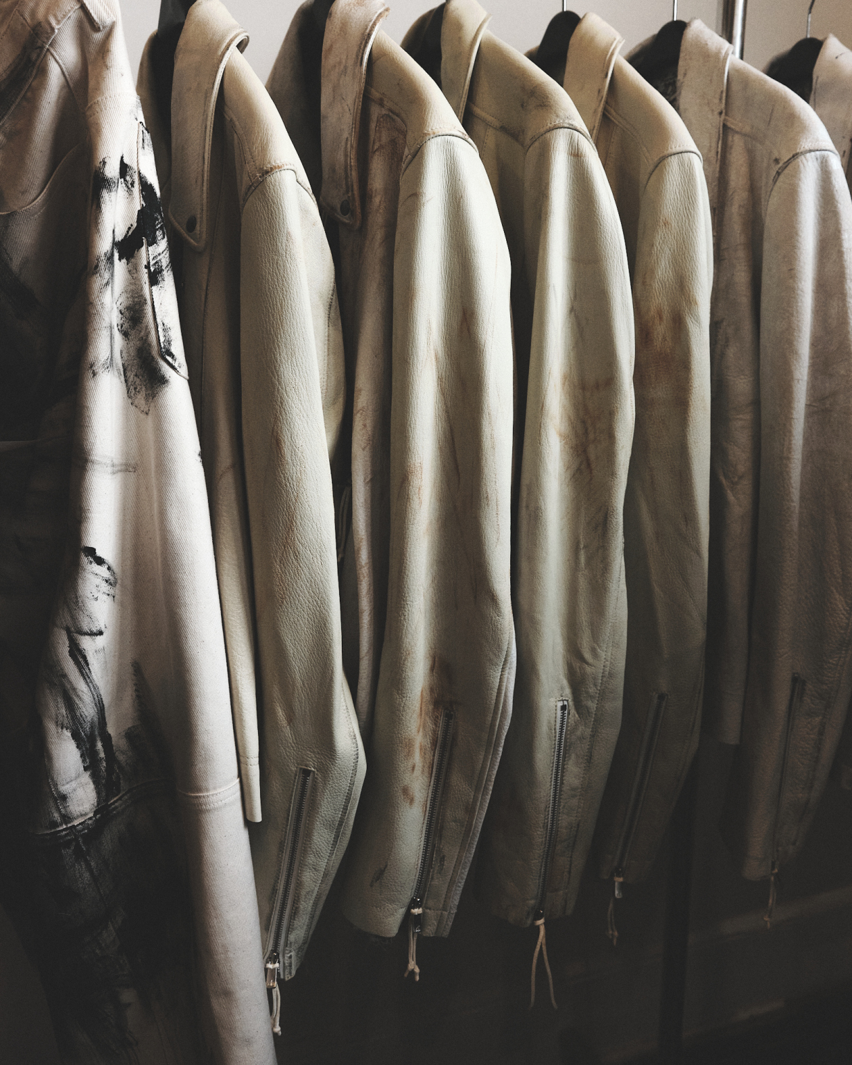 为何永远带着面罩？一起揭开 Professor.E 的「神秘面纱」 – NOWRE现客