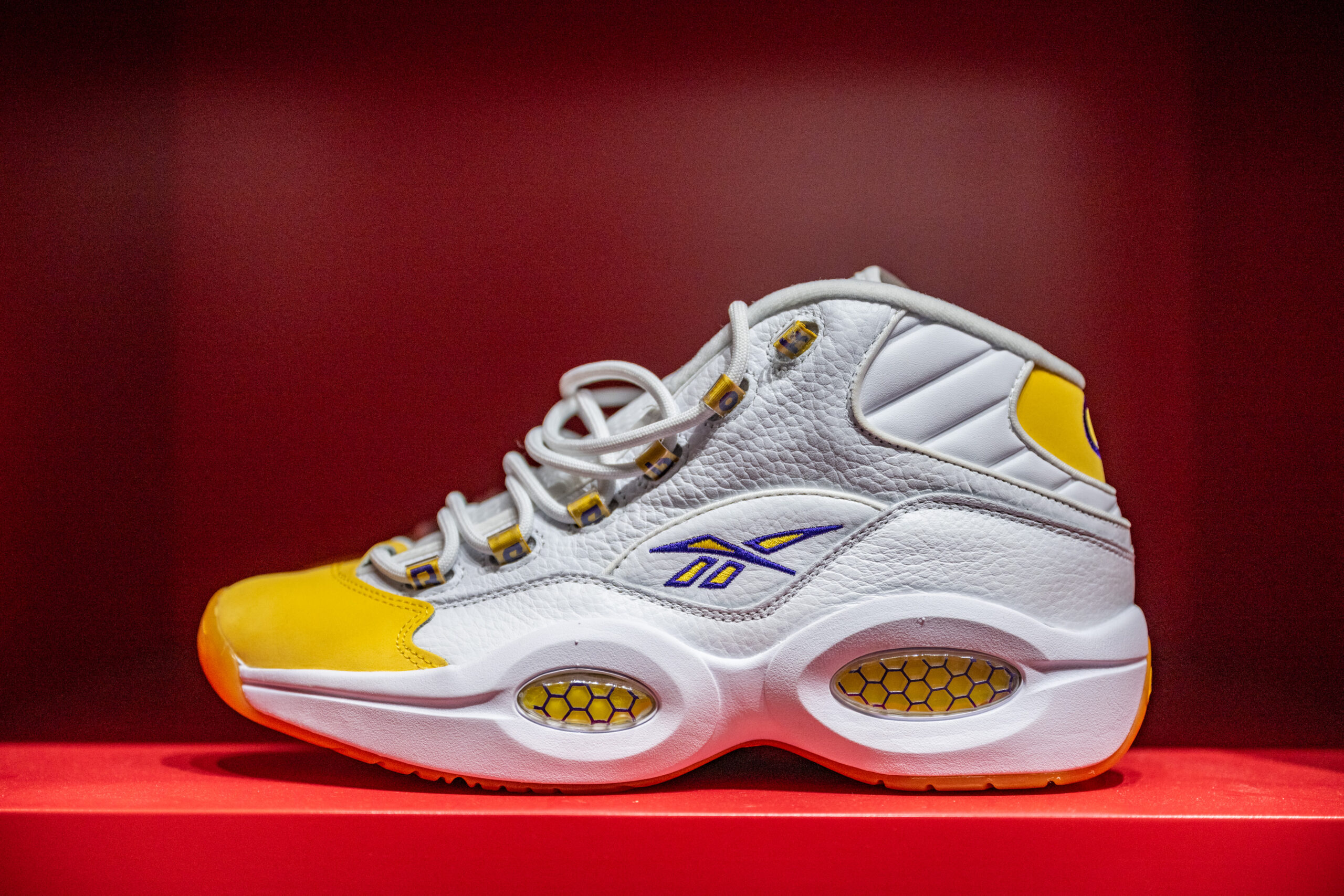 锐「步」可当，阿伦·艾弗森惊喜现身 Reebok 锐步「早 C 晚 Q 俱乐部」 – NOWRE现客