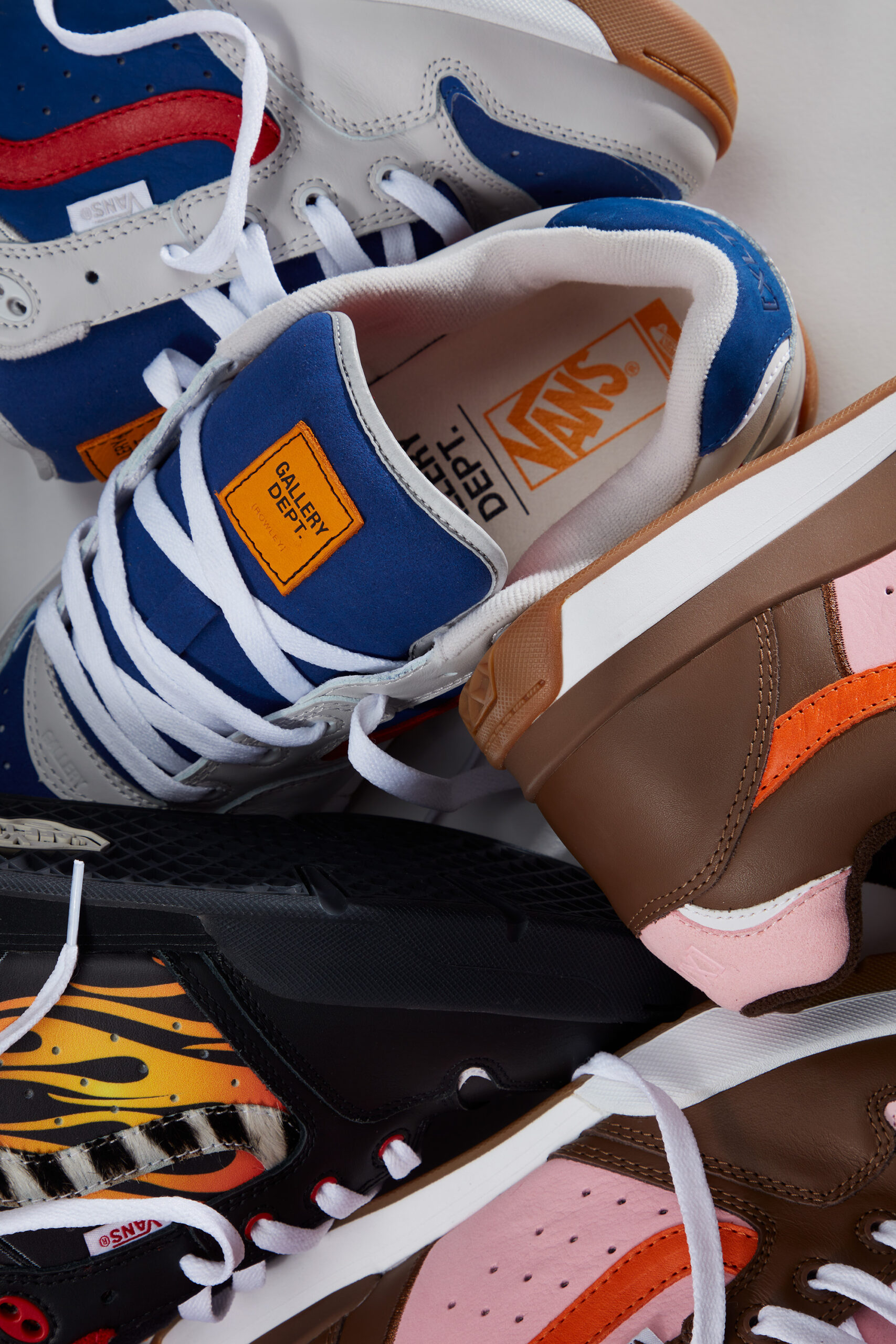 Vans 携手 Gallery Dept. 推出联名系列，重塑 90 年代叛逆风格 – NOWRE现客