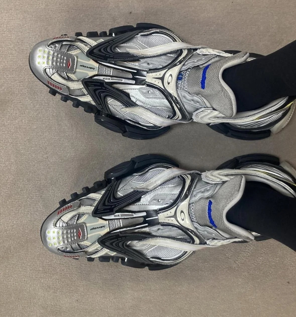 BALENCIAGA 新鞋款 Reptile Sneaker 亮相 – NOWRE现客