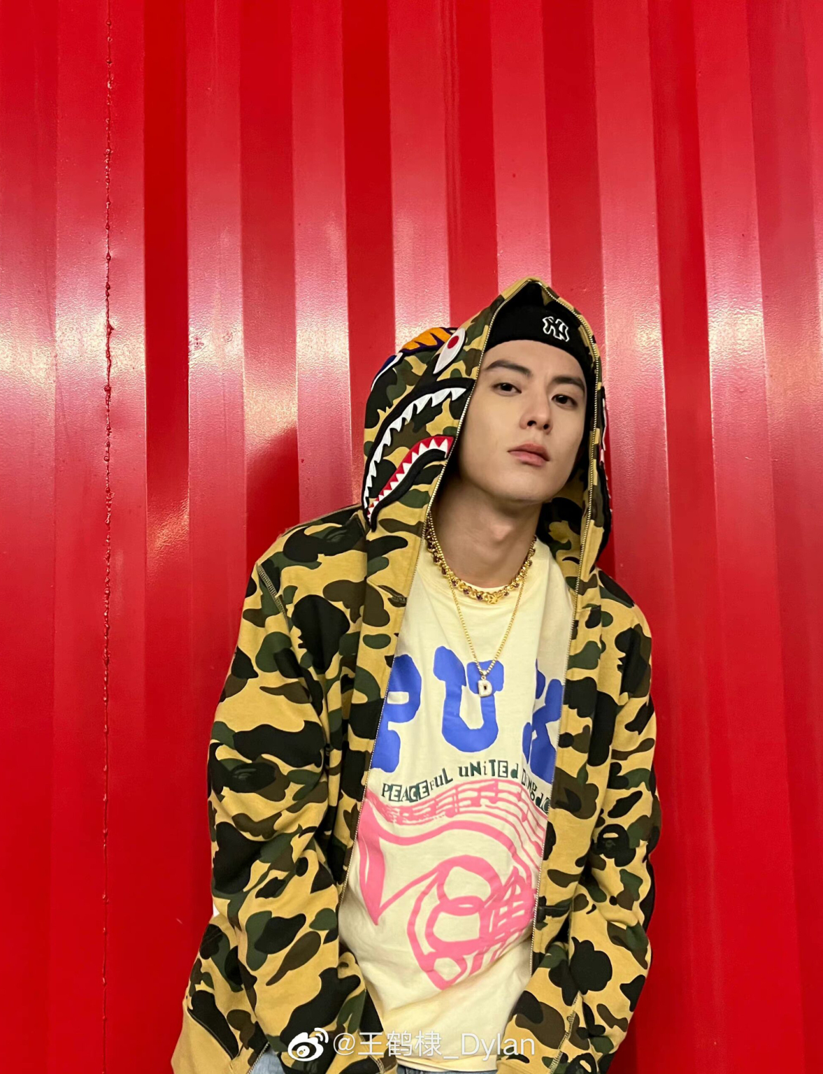 BAPE® 鲨鱼帽衫诞生 20 周年，实力证明什么是「鲨门永存」？ – NOWRE现客