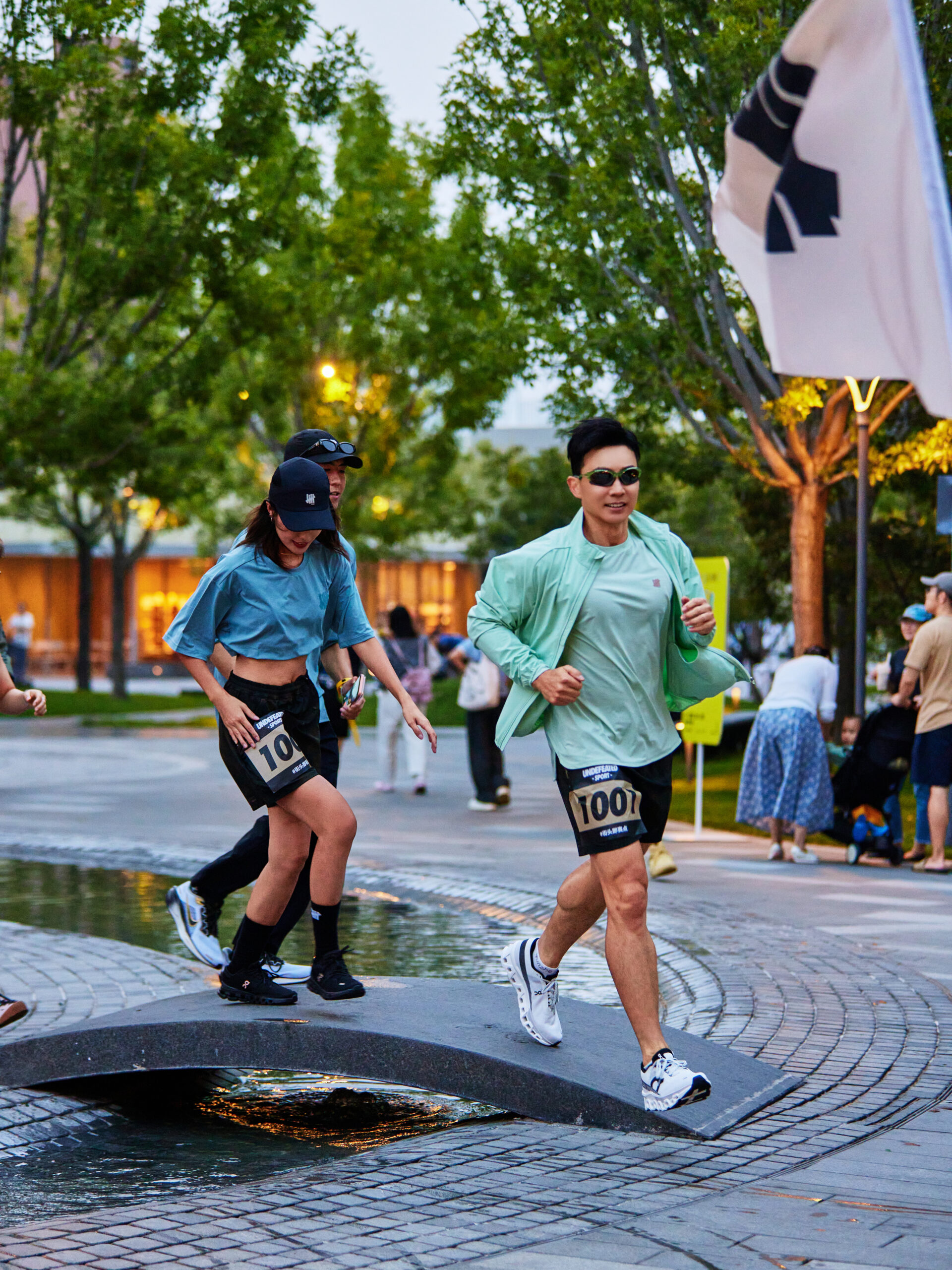 街头即赛点，UNDEFEATED SPORT 于阿那亚解锁落日跑运动新玩法 – NOWRE现客